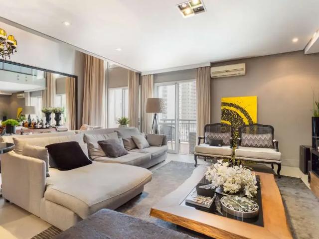 Apartamento para Locação em São Paulo/SP Moema 2 Quartos