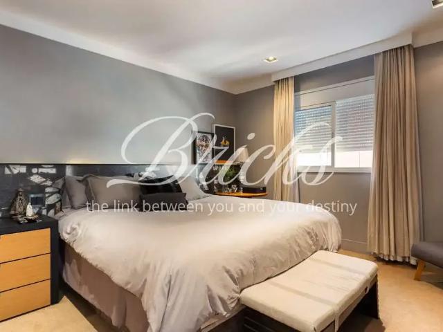 Apartamento para Locação em São Paulo/SP Moema 2 Quartos