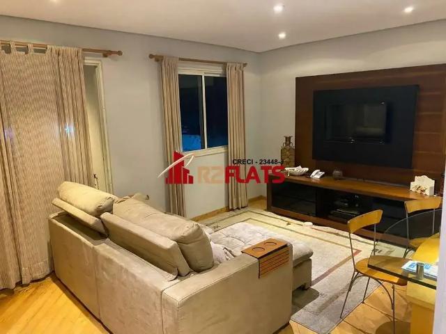 Apartamento para Locação em São Paulo/SP Moema 2 Quartos