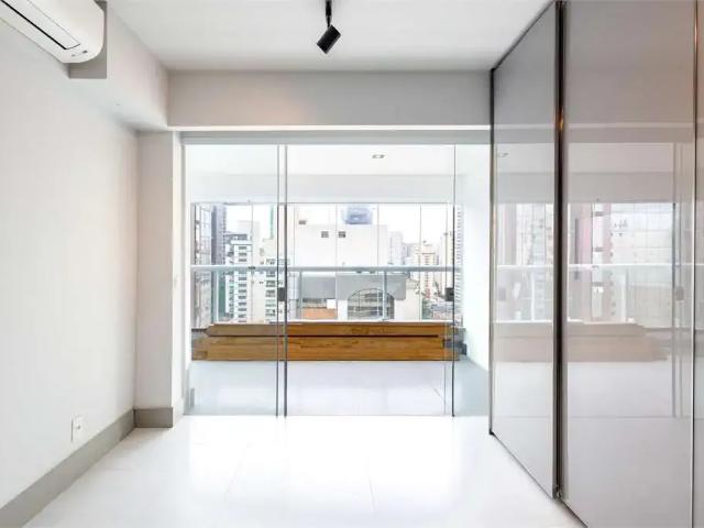 Apartamento para Locação em São Paulo/SP Moema 2 Quartos