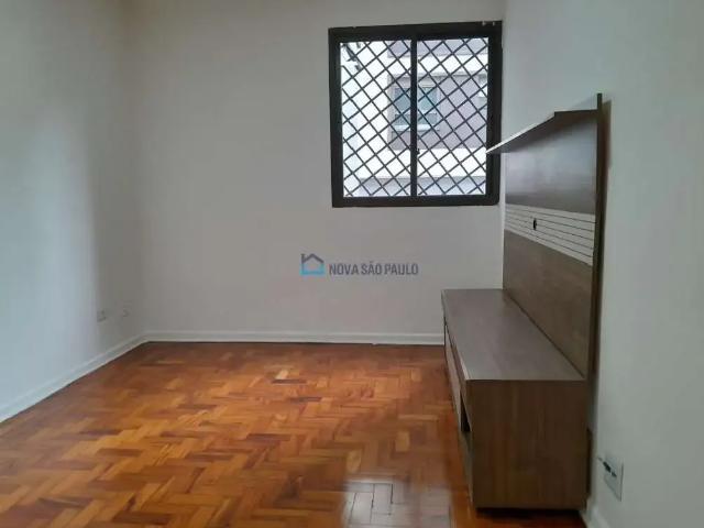 Apartamento para Locação em São Paulo/SP Moema 2 Quartos