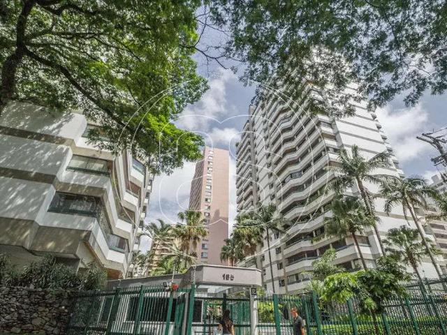 Apartamento para Locação em São Paulo/SP Moema 3 Quartos