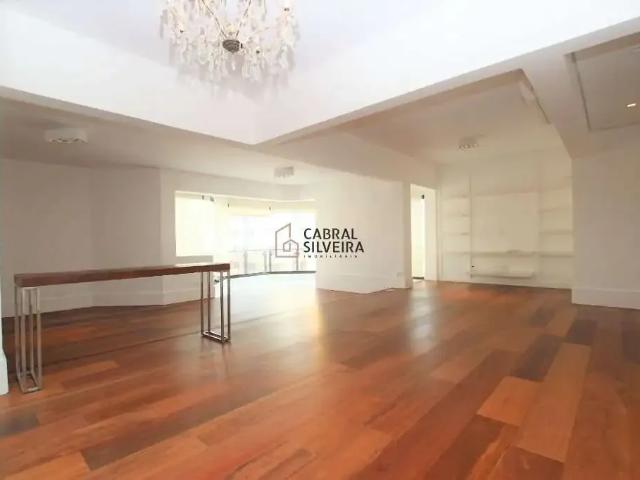 Apartamento para Locação em São Paulo/SP Moema 3 Quartos
