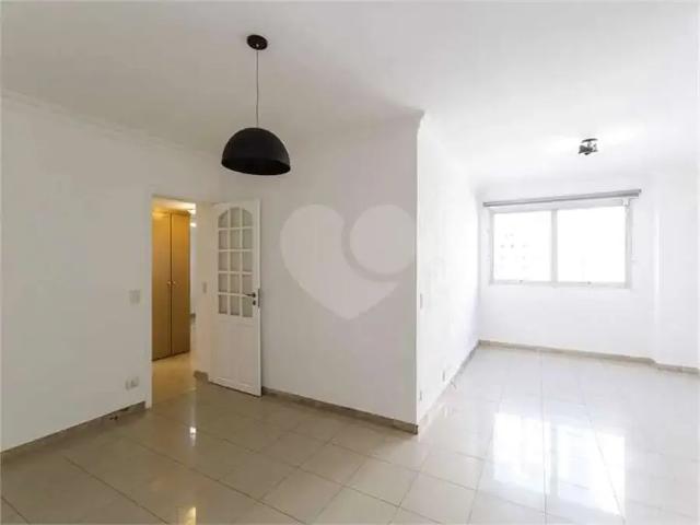 Apartamento para Locação em São Paulo/SP Moema 3 Quartos