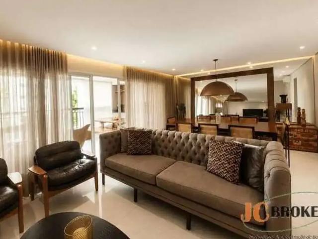 Apartamento para Locação em São Paulo/SP Moema 3 Quartos