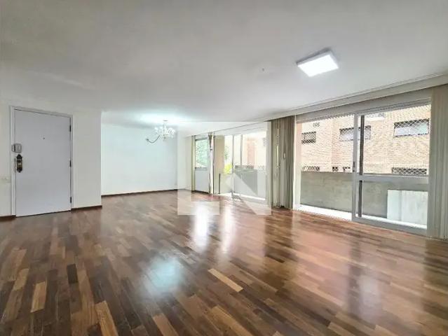 Apartamento para Locação em São Paulo/SP Moema 3 Quartos