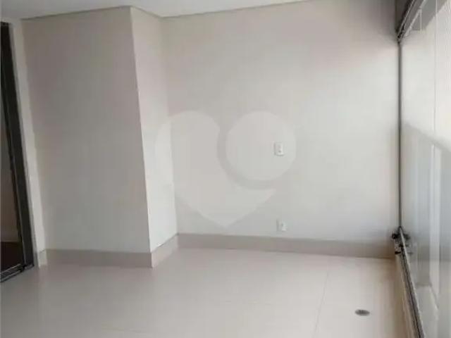 Apartamento para Locação em São Paulo/SP Moema 3 Quartos