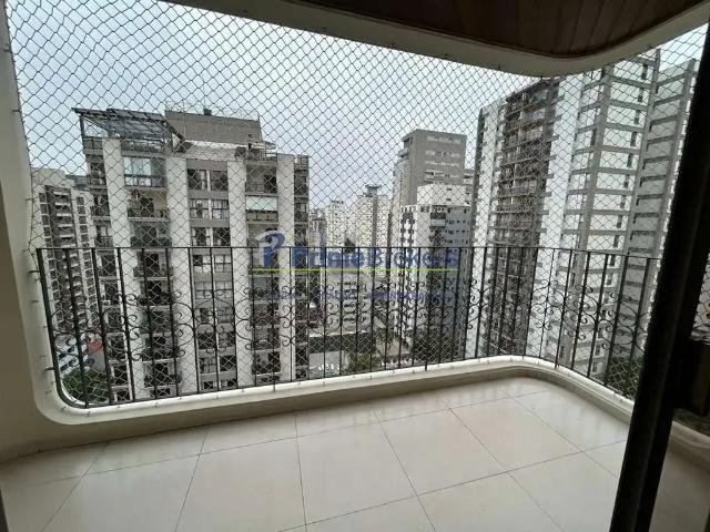 Apartamento para Locação em São Paulo/SP Moema 3 Quartos
