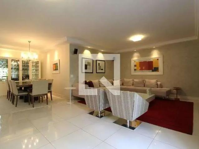 Apartamento para Locação em São Paulo/SP Moema 3 Quartos