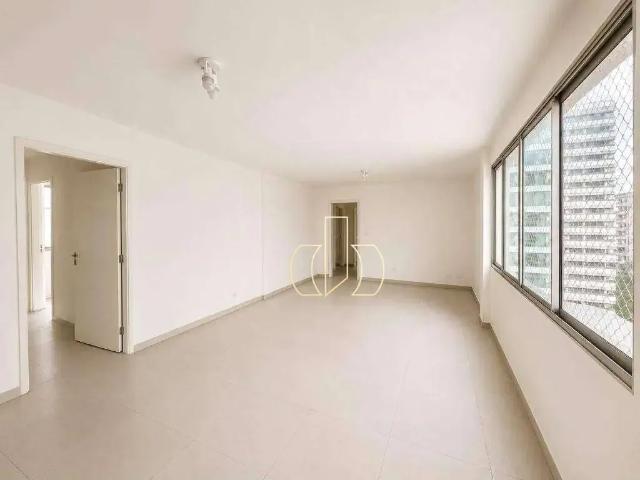 Apartamento para Locação em São Paulo/SP Moema 3 Quartos