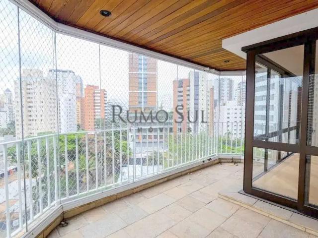 Apartamento para Locação em São Paulo/SP Moema 3 Quartos