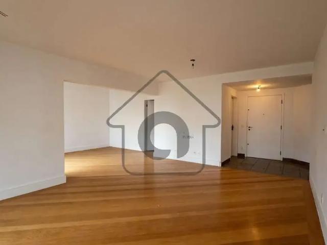 Apartamento para Locação em São Paulo/SP Moema 3 Quartos
