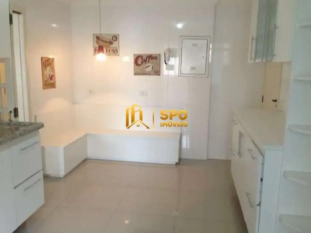 Apartamento para Locação em São Paulo/SP Moema 3 Quartos