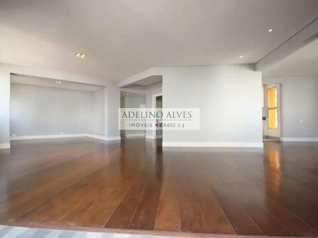 Apartamento para Locação em São Paulo/SP Moema 3 Quartos