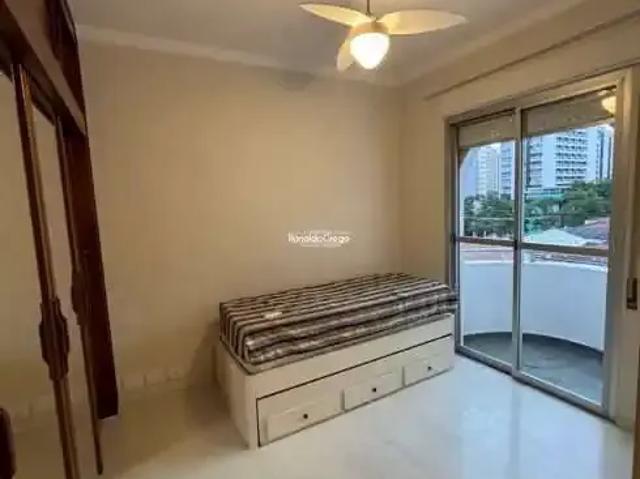 Apartamento para Locação em São Paulo/SP Moema 3 Quartos