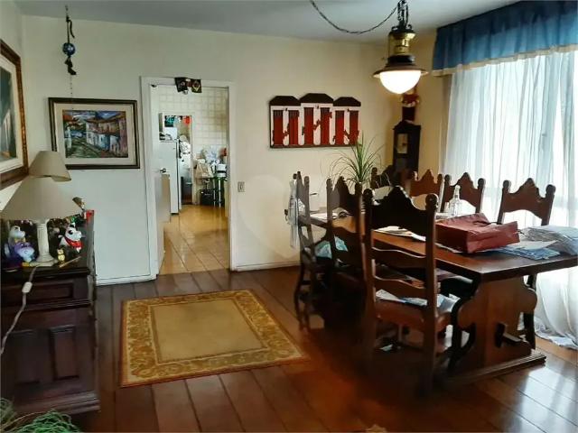 Apartamento para Locação em São Paulo/SP Moema 3 Quartos