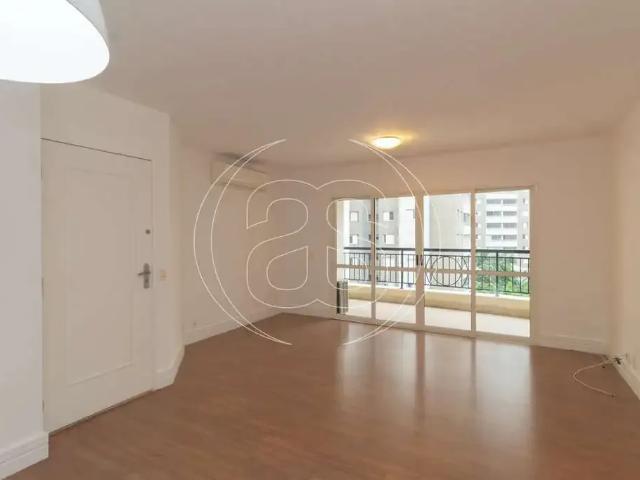 Apartamento para Locação em São Paulo/SP Moema 3 Quartos