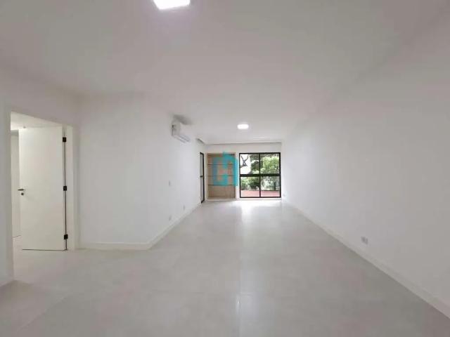 Apartamento para Locação em São Paulo/SP Moema 3 Quartos