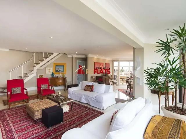 Apartamento para Locação em São Paulo/SP Moema 3 Quartos