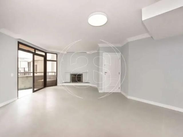 Apartamento para Locação em São Paulo/SP Moema 3 Quartos