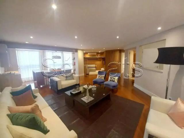 Apartamento para Locação em São Paulo/SP Moema 3 Quartos