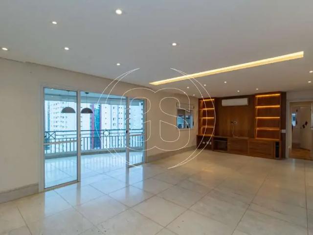 Apartamento para Locação em São Paulo/SP Moema 3 Quartos