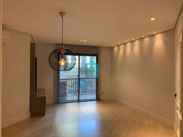 Apartamento para Locação em São Paulo/SP Moema 3 Quartos