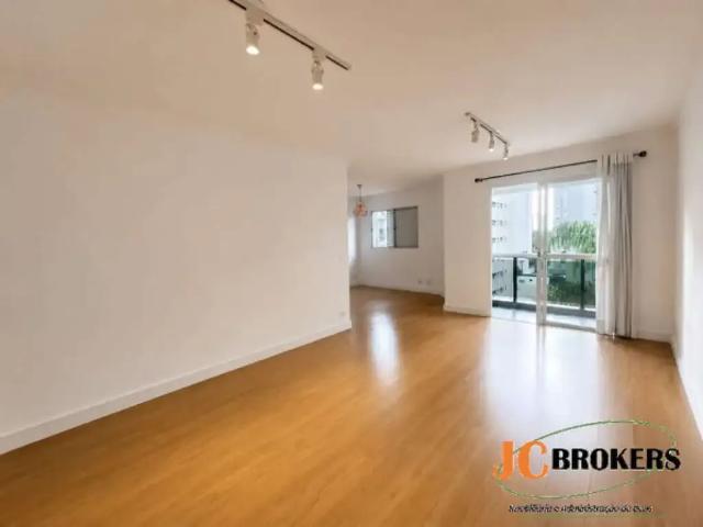 Apartamento para Locação em São Paulo/SP Moema 3 Quartos