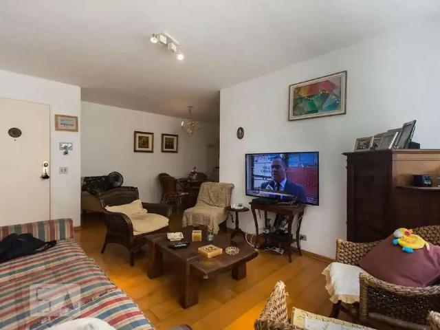 Apartamento para Locação em São Paulo/SP Moema 3 Quartos