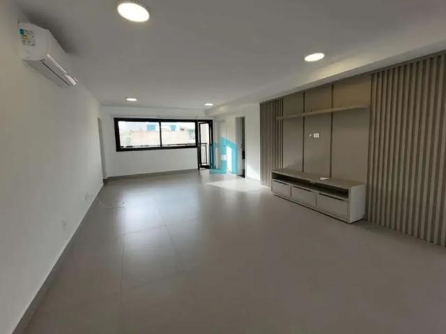 Apartamento para Locação em São Paulo/SP Moema 3 Quartos