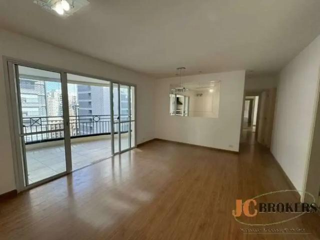 Apartamento para Locação em São Paulo/SP Moema 3 Quartos