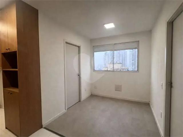 Apartamento para Locação em São Paulo/SP Morumbi 2 Quartos