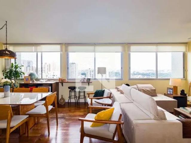 Apartamento para Locação em São Paulo/SP Morumbi 3 Quartos