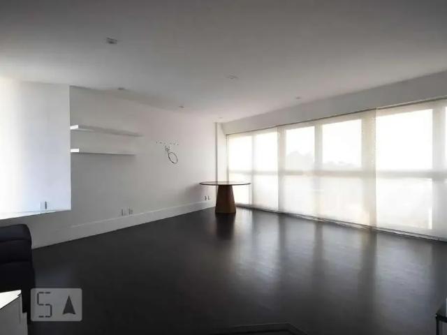 Apartamento para Locação em São Paulo/SP Morumbi 3 Quartos