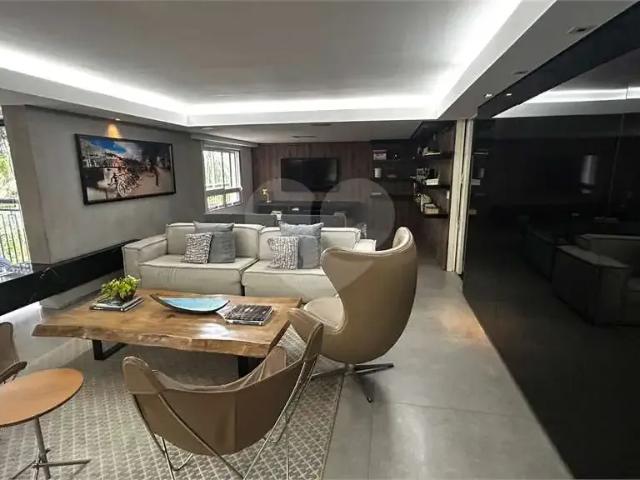 Apartamento para Locação em São Paulo/SP Morumbi 3 Quartos