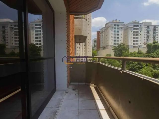 Apartamento para Locação em São Paulo/SP Morumbi 3 Quartos