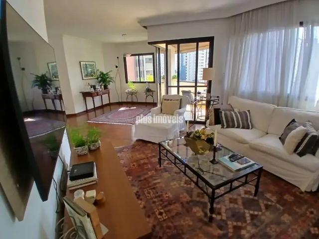 Apartamento para Locação em São Paulo/SP Morumbi 3 Quartos