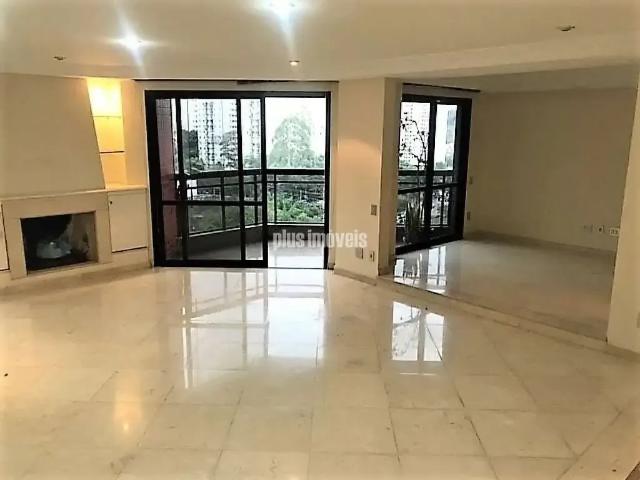 Apartamento para Locação em São Paulo/SP Morumbi 4 Quartos