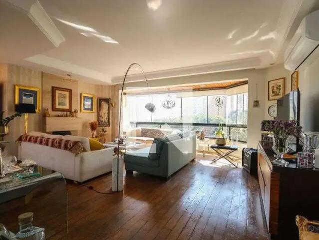 Apartamento para Locação em São Paulo/SP Morumbi 4 Quartos