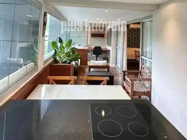 Apartamento para Locação em São Paulo/SP Morumbi 4 Quartos