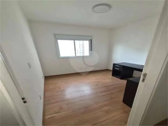 Apartamento para Locação em São Paulo/SP Panamby 2 Quartos