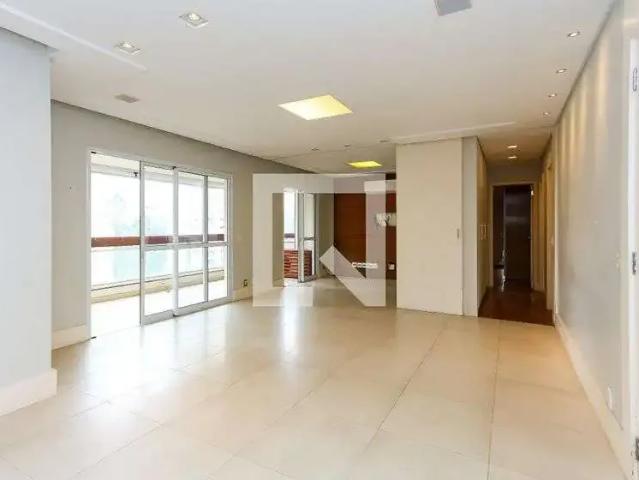 Apartamento para Locação em São Paulo/SP Panamby 3 Quartos