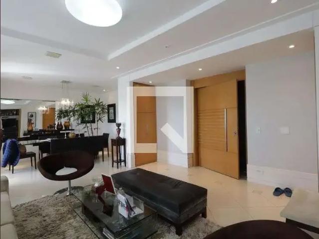 Apartamento para Locação em São Paulo/SP Panamby 3 Quartos