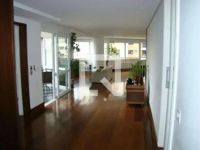 Apartamento para Locação em São Paulo/SP Panamby 3 Quartos