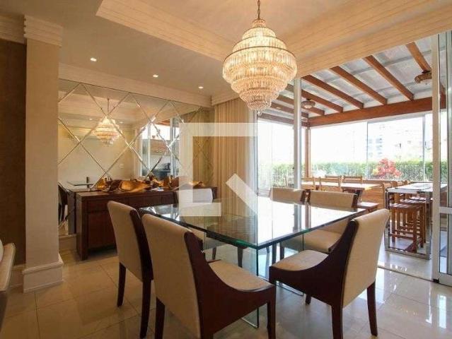 Apartamento para Locação em São Paulo/SP Panamby 4 Quartos