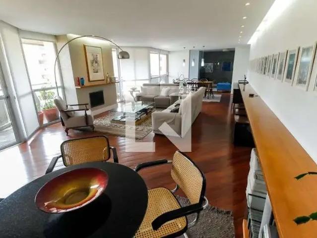Apartamento para Locação em São Paulo/SP Panamby 4 Quartos