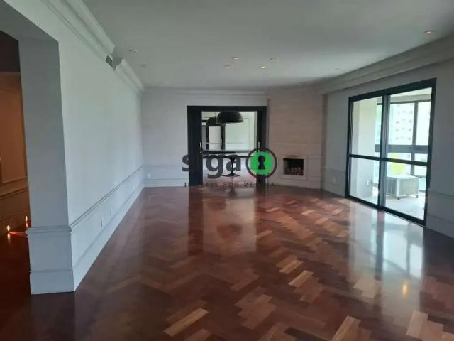 Apartamento para Locação em São Paulo/SP Panamby 4 Quartos