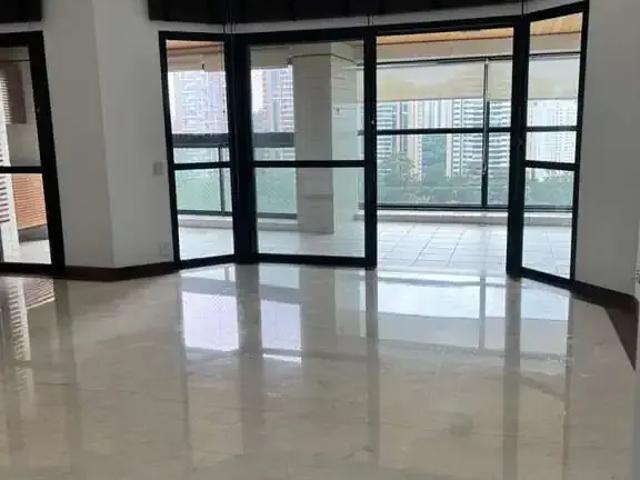 Apartamento para Locação em São Paulo/SP Panamby 4 Quartos