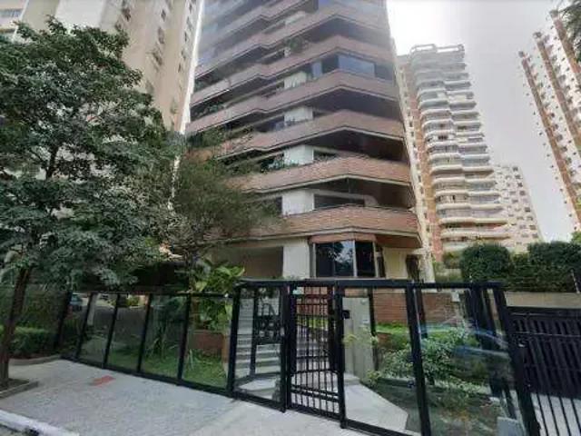 Apartamento para Locação em São Paulo/SP Pacaembu 4 Quartos