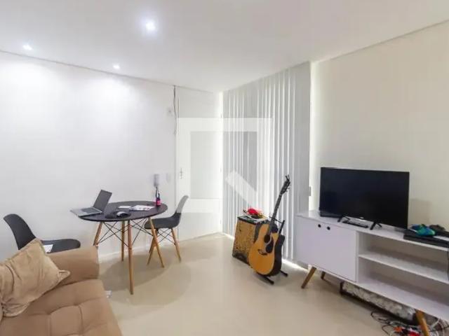 Apartamento para Locação em São Paulo/SP Parque Ipê 2 Quartos